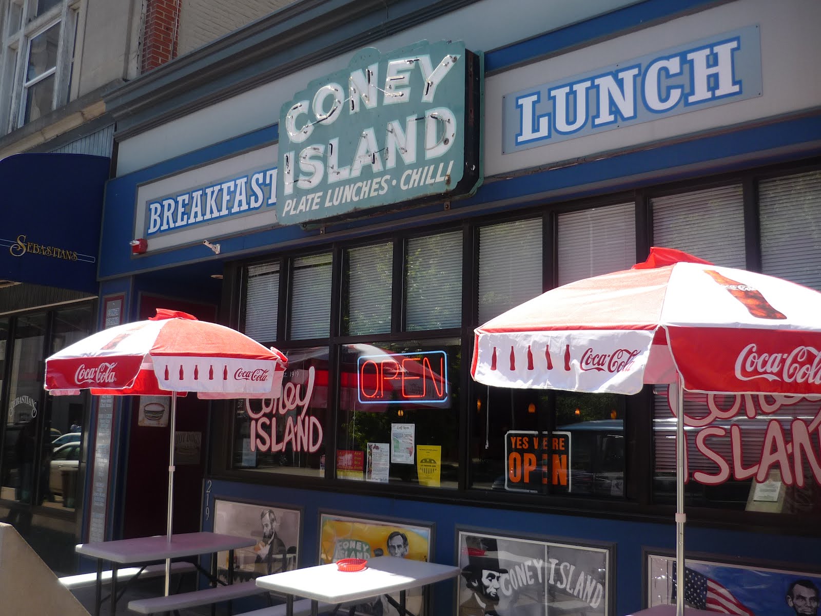 Smokin' Chokin' and Chowing with the King: 5 More Coney Shops