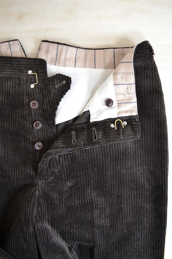 ADJUSTABLE COSTUME: AJ-013/Pinchback Style Sack Suit