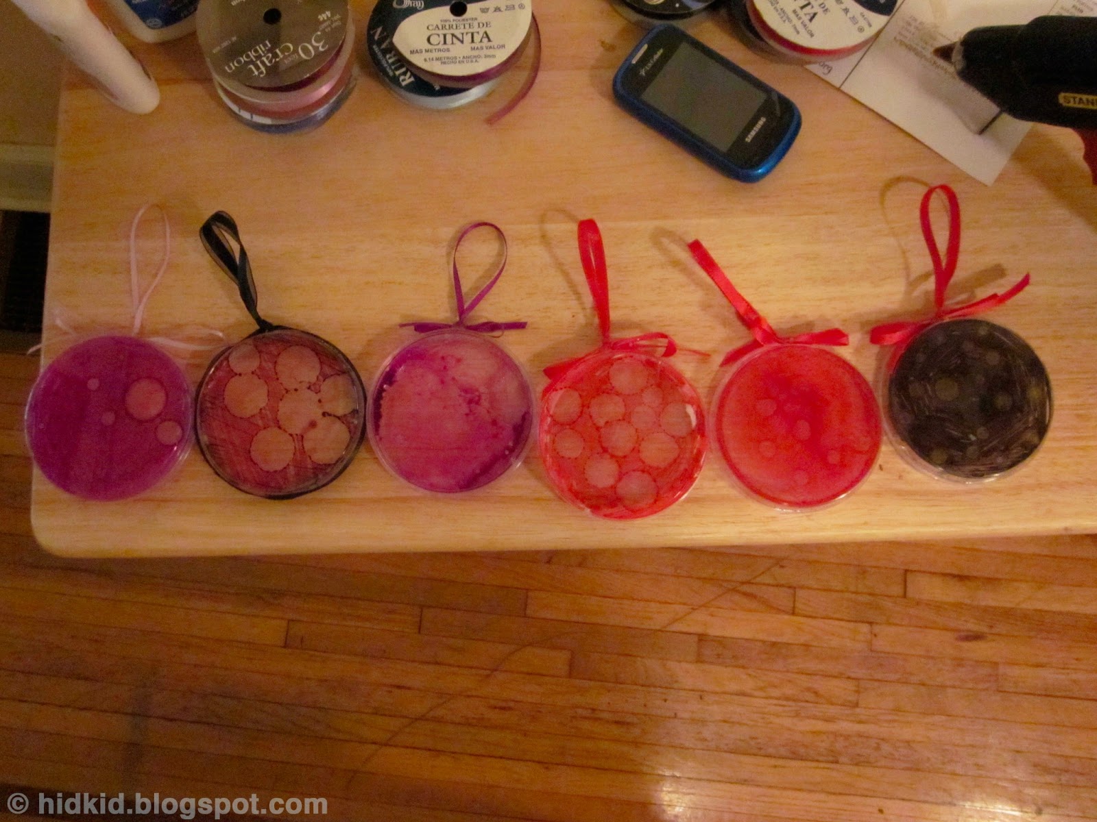 Craftimism: Petri Dish Art