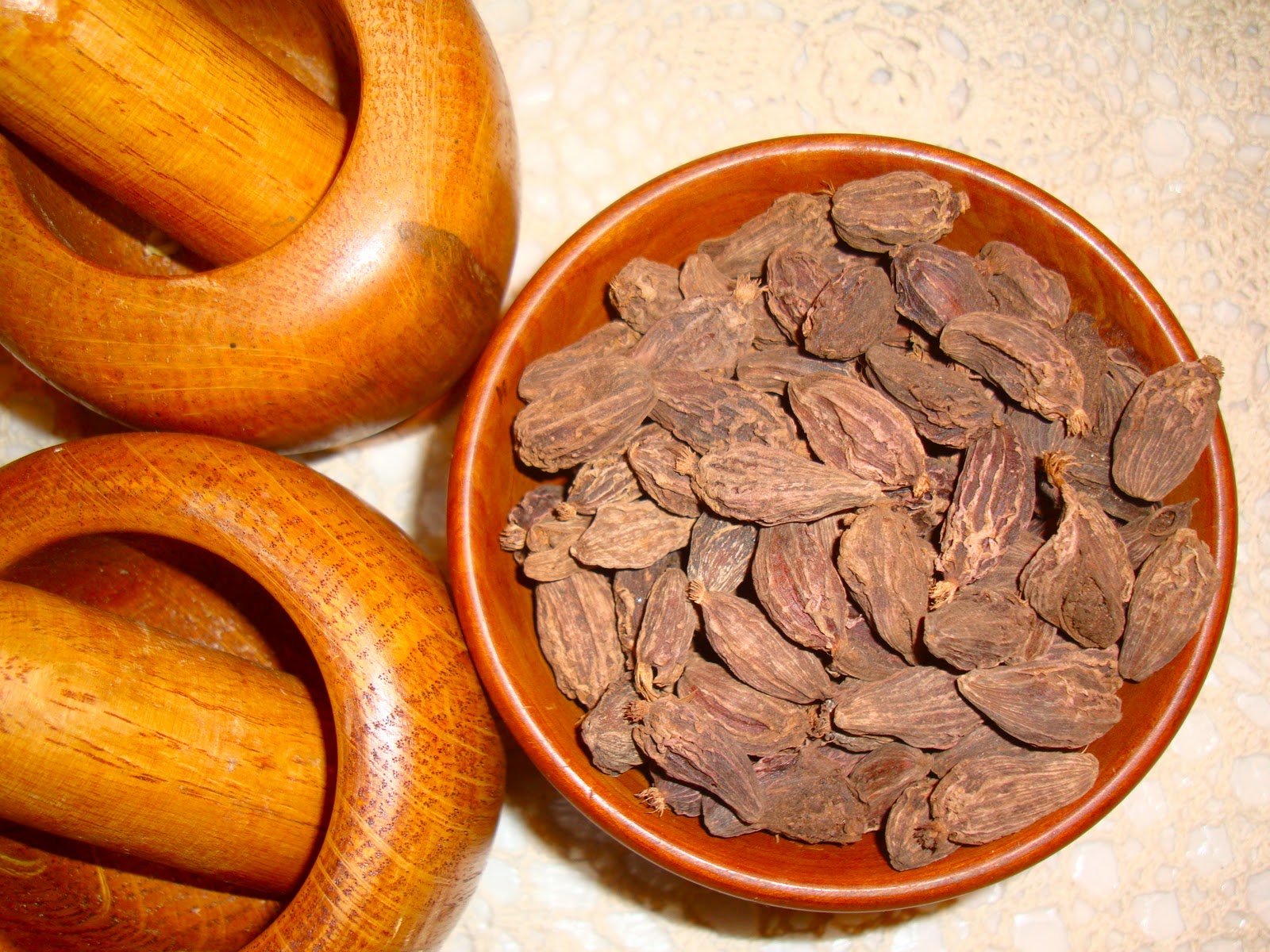 Taste of Nepal: Cardamom, Black Pods - Thulo Sukumel, Alainchi ...