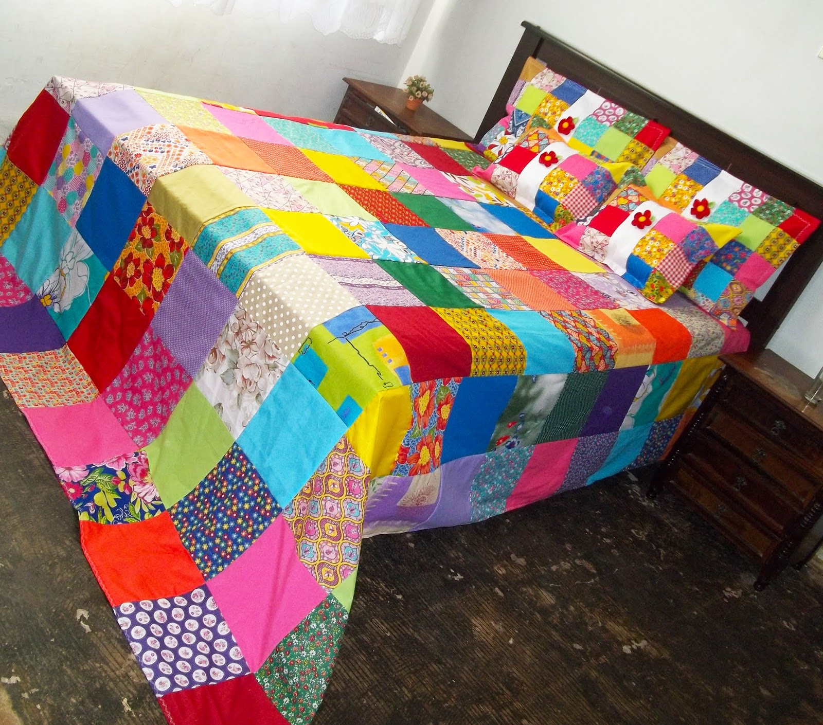 ~♥~ Fuxicos e Retalhos ~♥~: Colcha de Retalhos Casal 07 Pçs Colcha ...