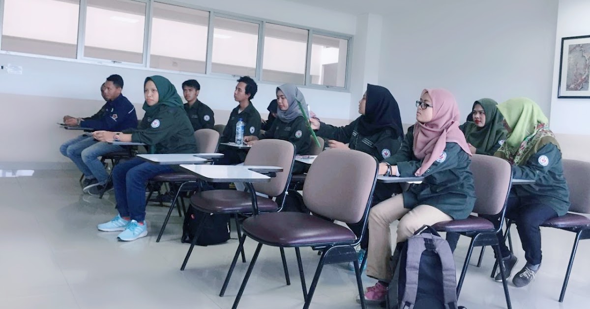Keseruan para agroteker yang berkunjung ke Politeknik Citra Widya ...