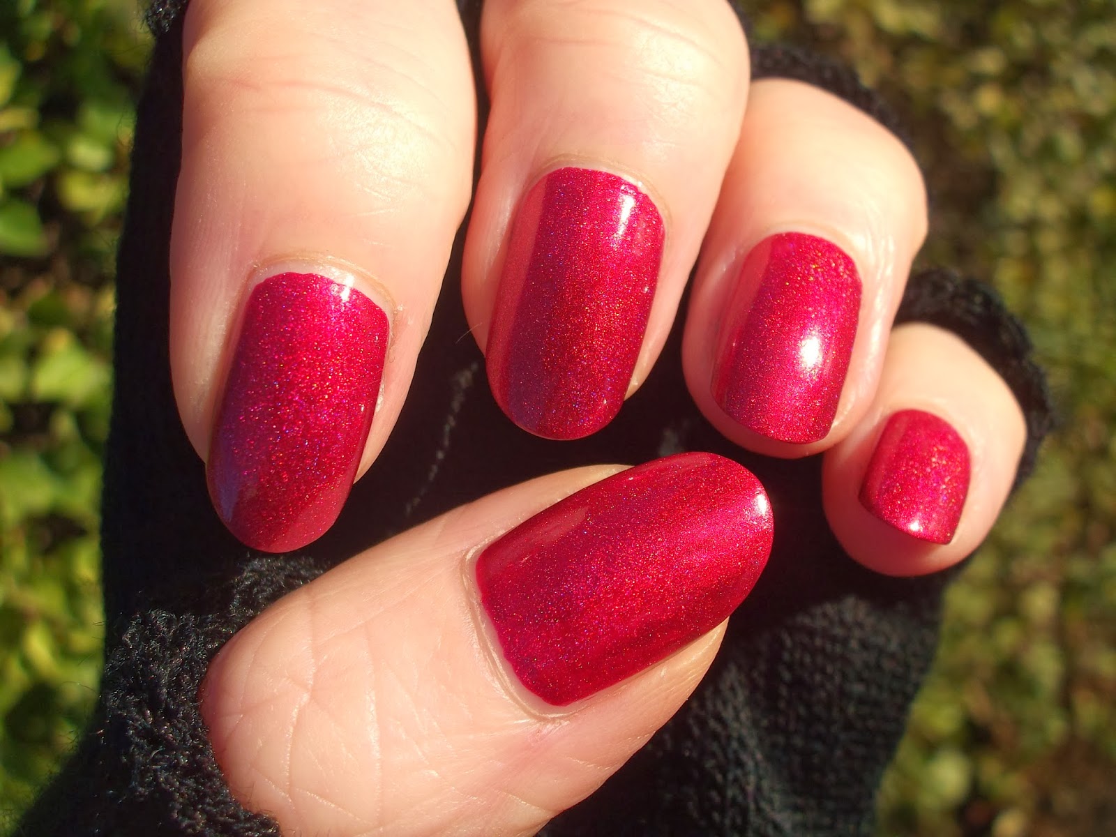 Knitty Nails: A England Rose Bower