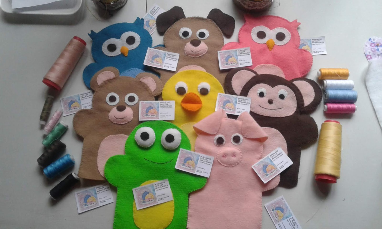 ROCIO M MEDINA - CLASICOS Y MAGICOS : TITERES DE MANO EN PAÑO LENCY