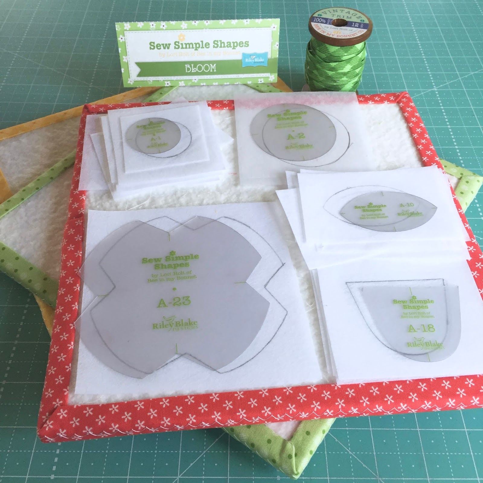 Bee In My Bonnet: Sew Simple Shapes Series - Week Two - Block 2 and ...