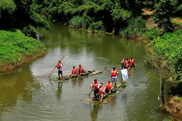 Kerala Tourism: River rafting in the Jungle Rivers of Kerala