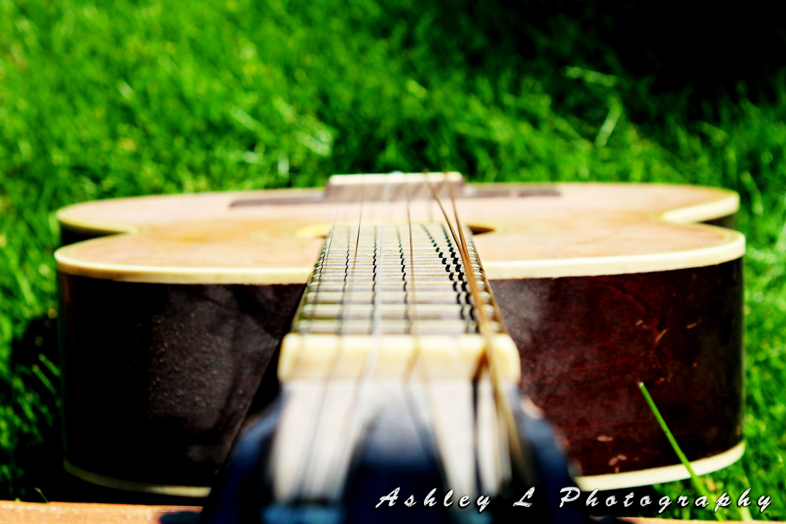 Ashley L Photography: Guitar Post #4