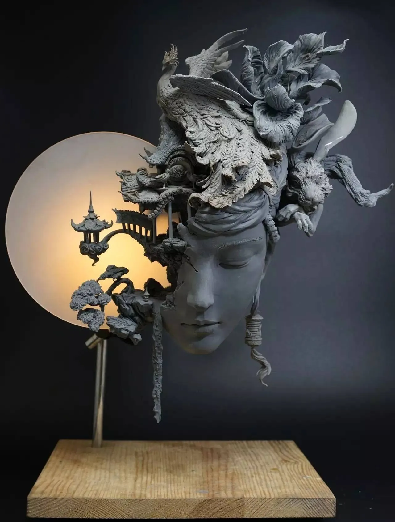 Yuan Xing Liang, 1973 | Surrealist sculptor | Masterpiece | Tutt'Art@