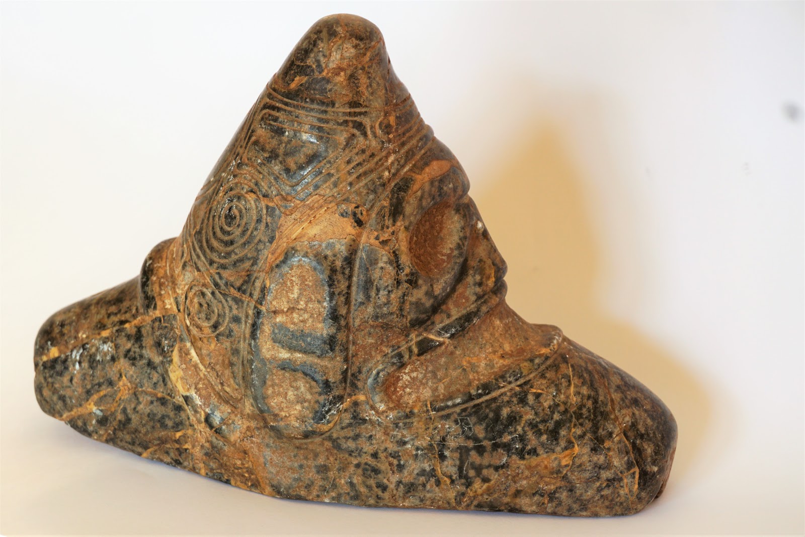 El Indio: TRIGONOLITOS