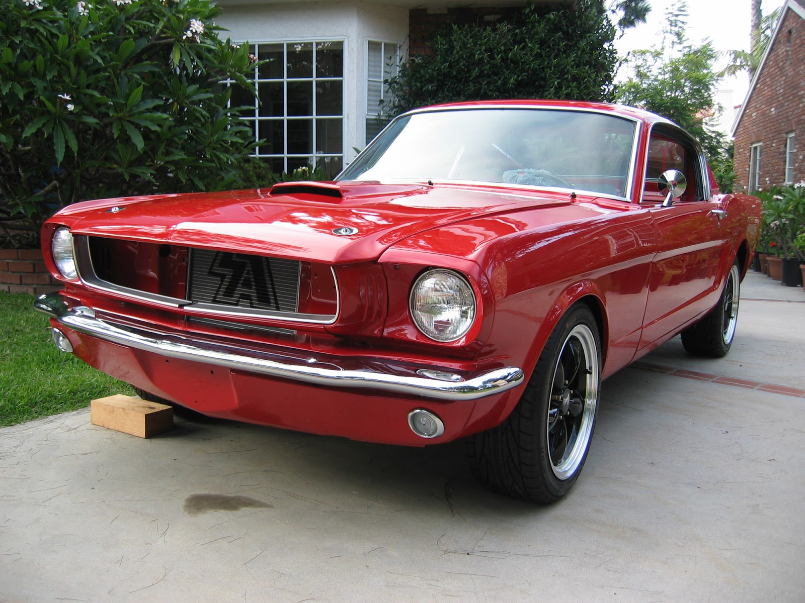 Darren McKeage: Customs Factory Custom Mustang