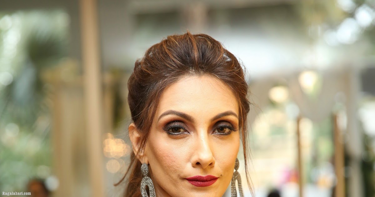 damsel4all: Pallavi Walia Raj