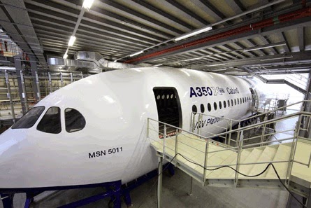 A350 XWB News: The final assembly in the FAL of the MSN002, the 3rd ...