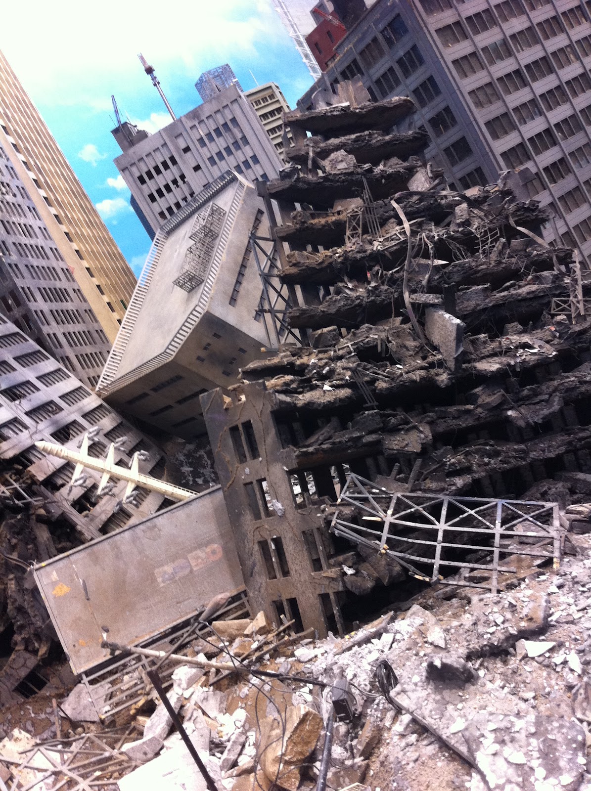 Subtokyo Vlog: Tokyo Destroyed Again!? Tokusatsu Mini City 115 Subtokyo