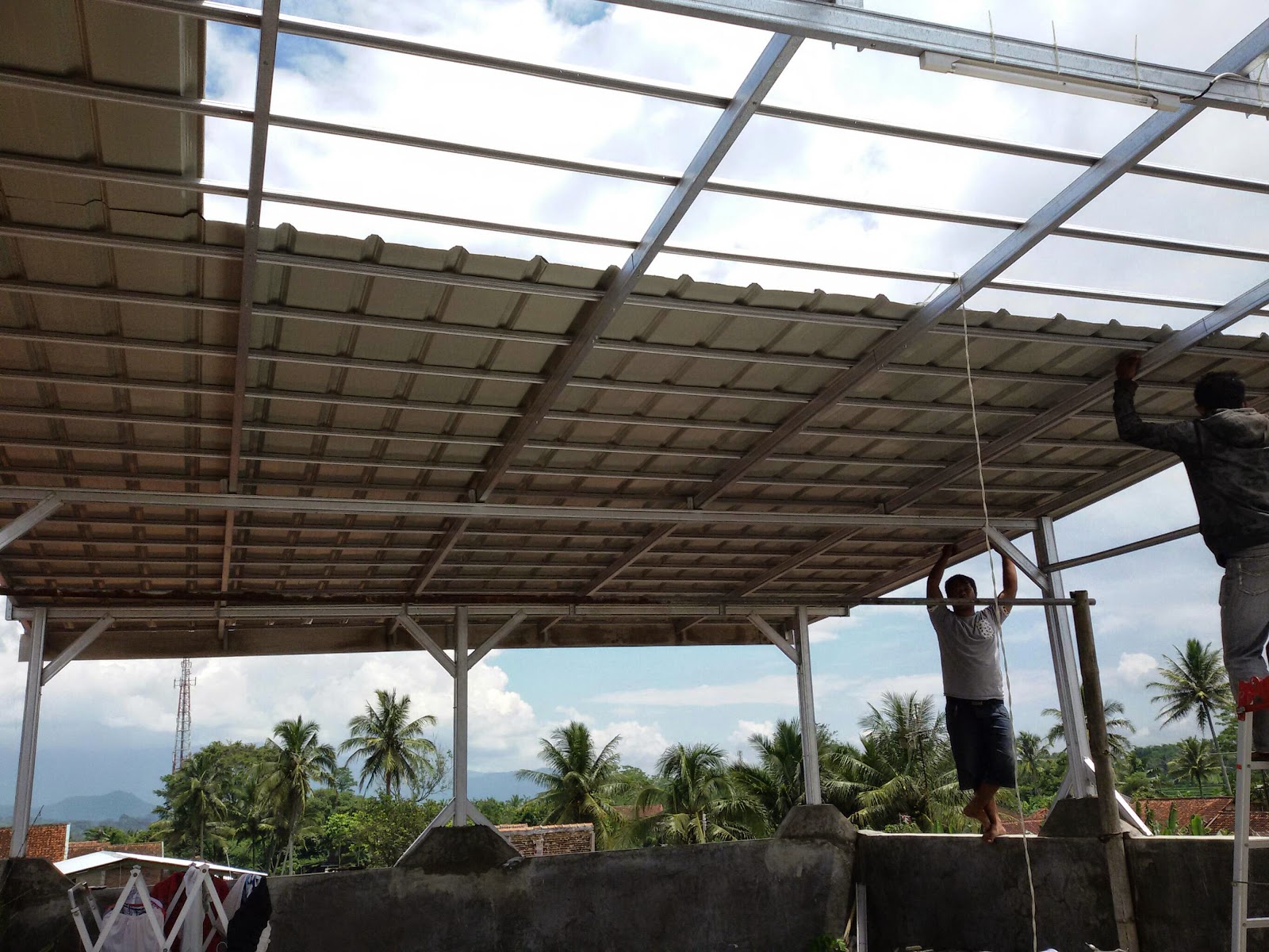 Gambar Canopy Atap Baja Ringan | Dekorhom