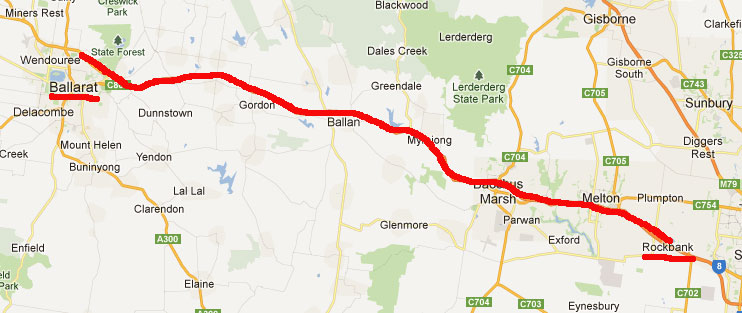 a bit of everything: cyclists on the road : Rockbank to Ballarat