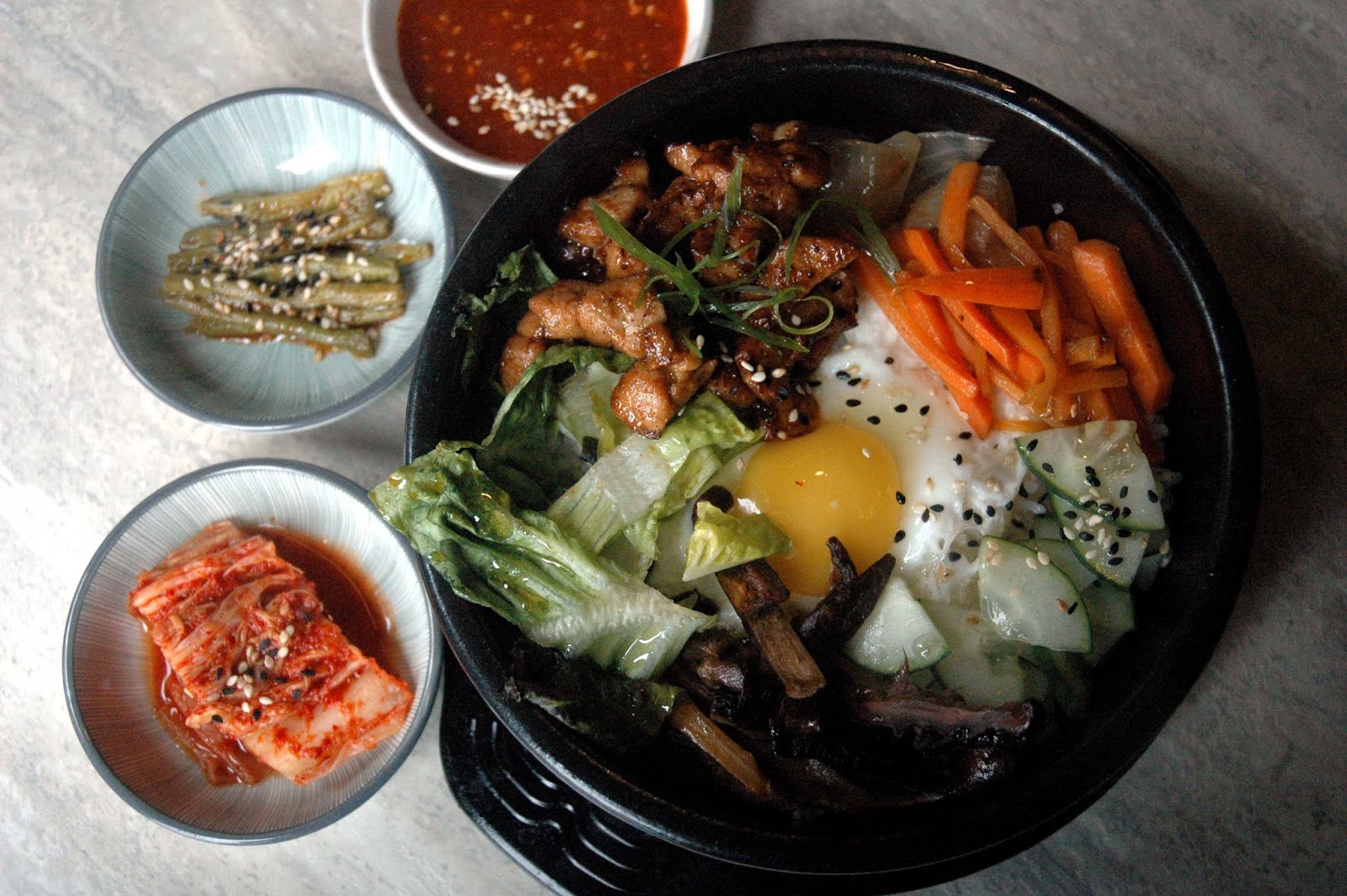 DUDE FOR FOOD: Rainy Days and Laksa. And Nasi Lemak. And Chicken Kalbi ...