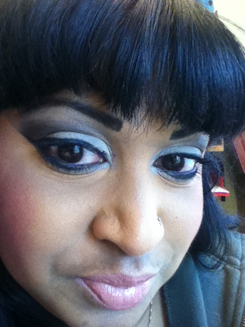 Mizz Made Up: Makeup look for the day....Natural....cheeky look......
