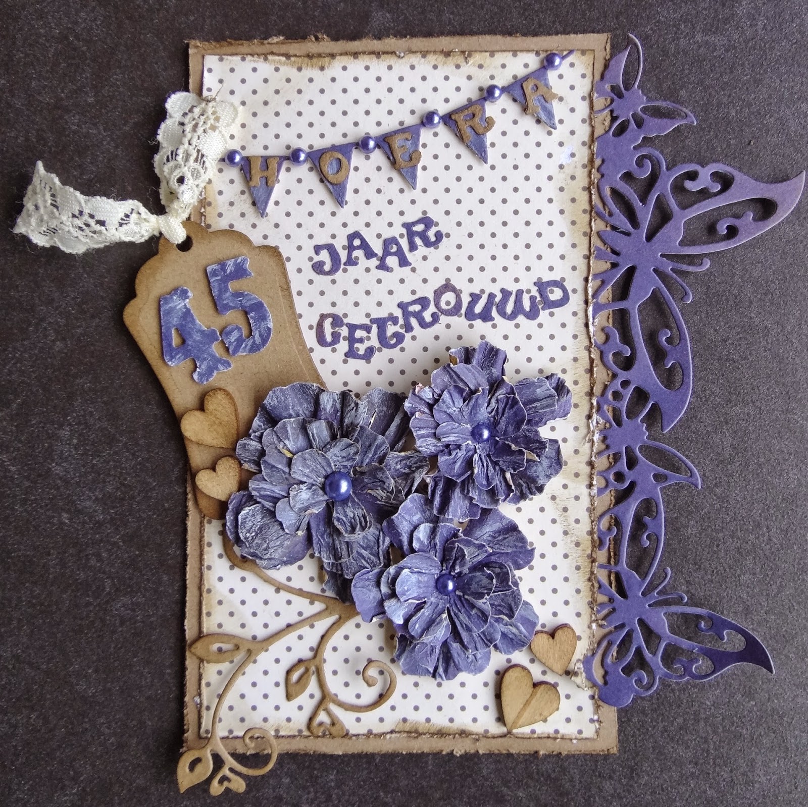 Nicscrapaholic: Avondje en dagje kaartjes maken