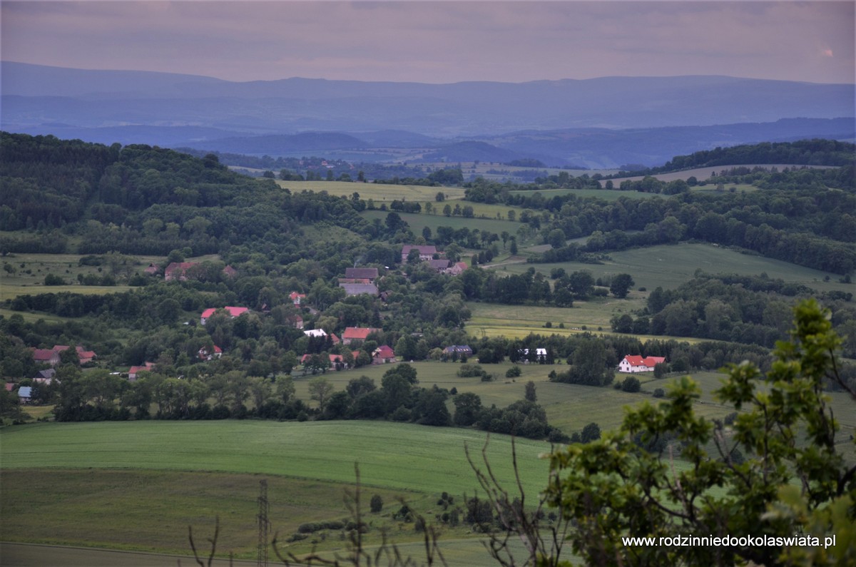 Ostrzyca, w Krainie Wygasłych Wulkanów- Dolnośląskie z dziećmi ...