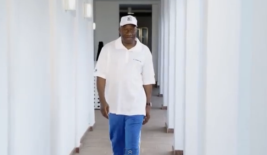 Check out these pics of President Jonathan working out