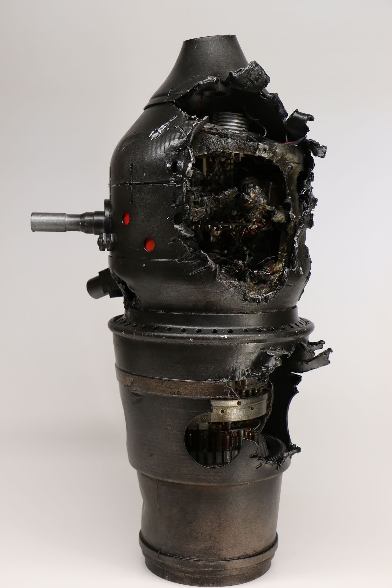 RO-LIGHTSABERS: IG11 droid To nurse and protect