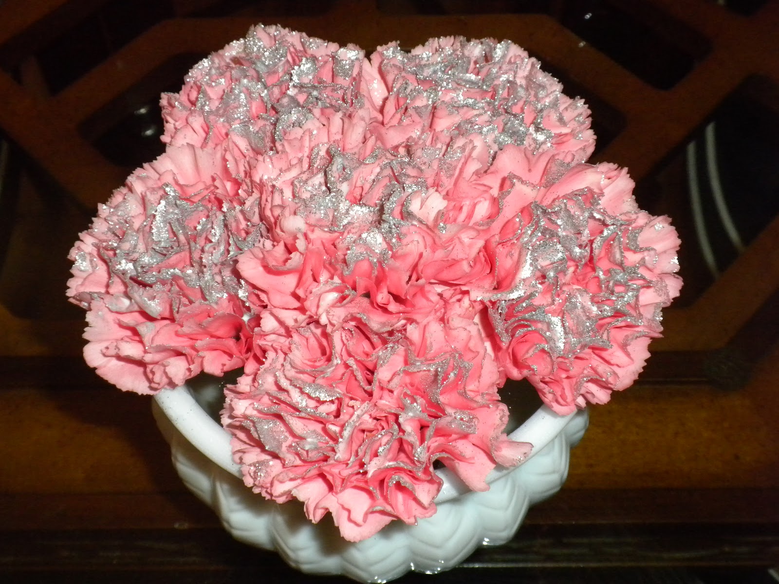 Three Pink Dots: Glitter Flowers...