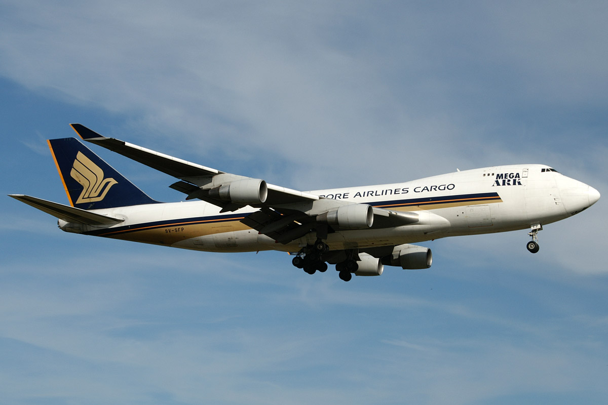 Spotter-Reports: Singapore Airlines Cargo B744F 9V-SFP - Kopenhagen ...