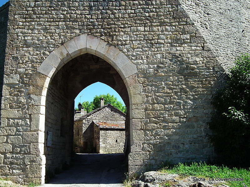 Un jour....Une photo !: La Couvertoirade village Templier Hospitalier ...