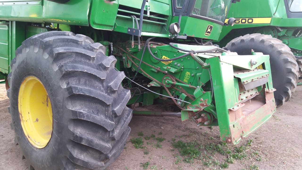 MAQUINARIA AGRICOLA INDUSTRIAL: Trilladora John Deere 6620 Titan 2 ...