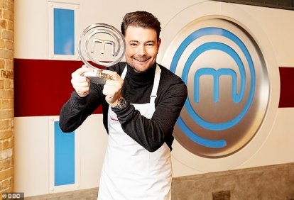 Ο νικητής στον μαγνητοσκοπημένο τελικό του βρετανικού MasterChef ...