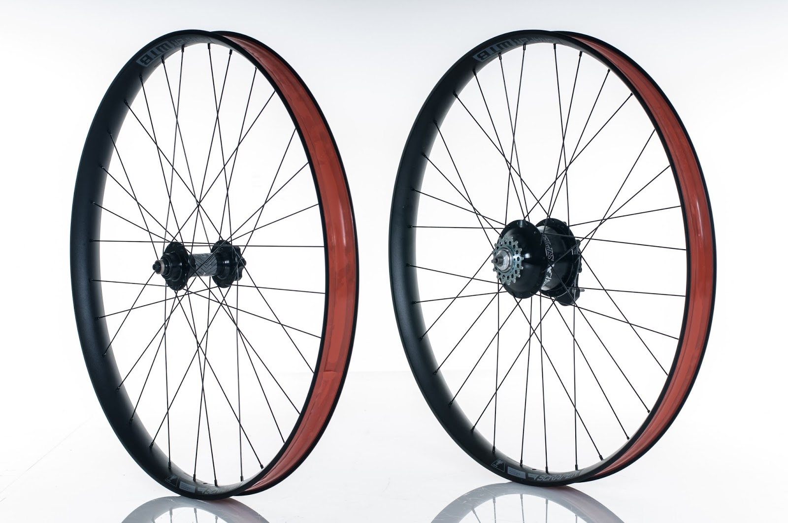 Cycle Monkey Wheel House: MTB: 29+ WTB Scraper Rims with Rohloff & Hope ...