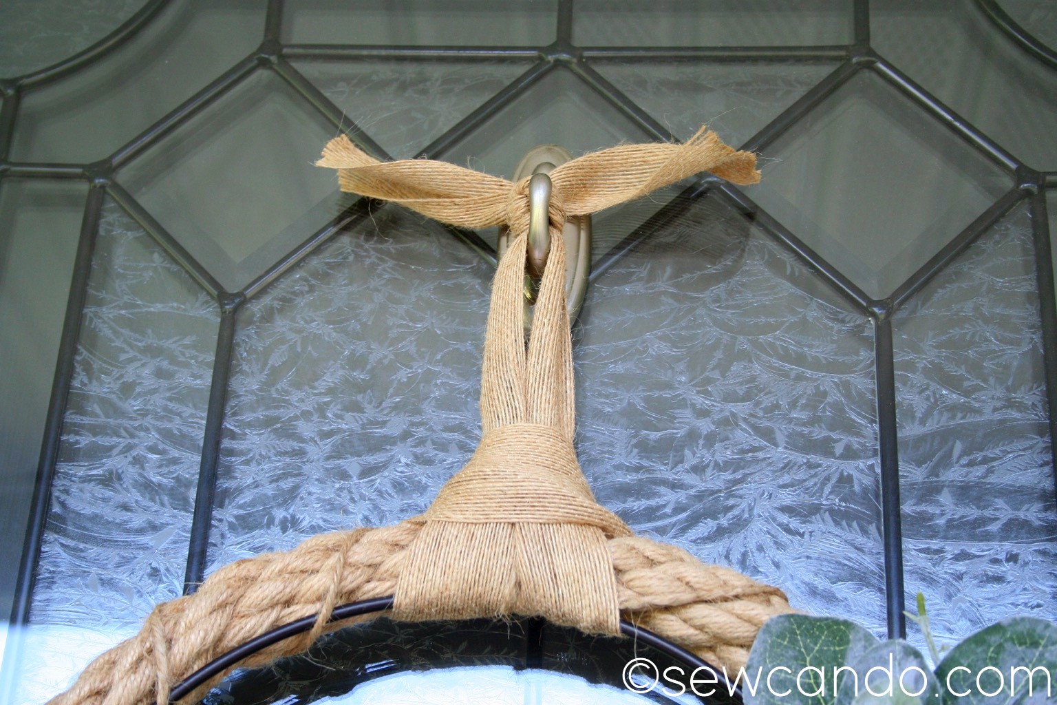 Sew Can Do: Easy DIY Rope & Greenery Wreath