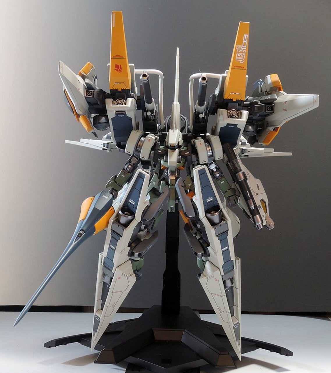 GUNDAM GUY: HG 1/144 Graze Custom + Long Range Transport Kutan Type ...