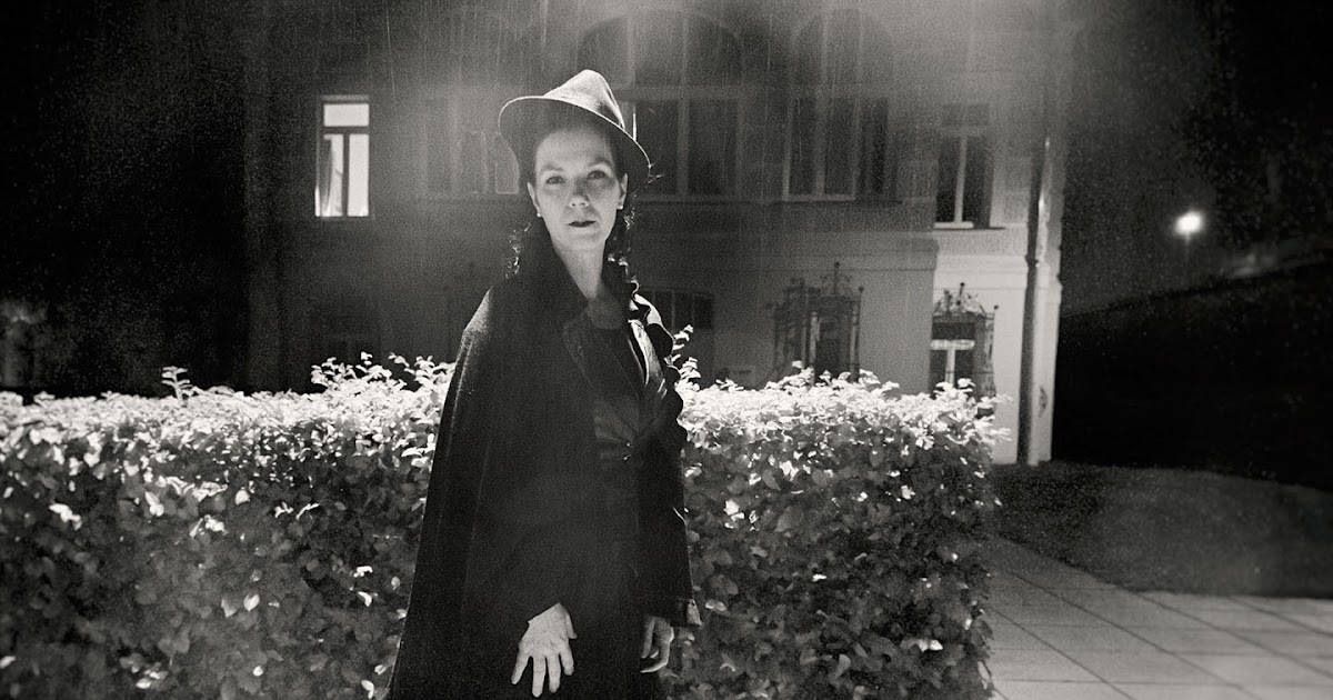 Phinchen liest: Faye Hell im Interview