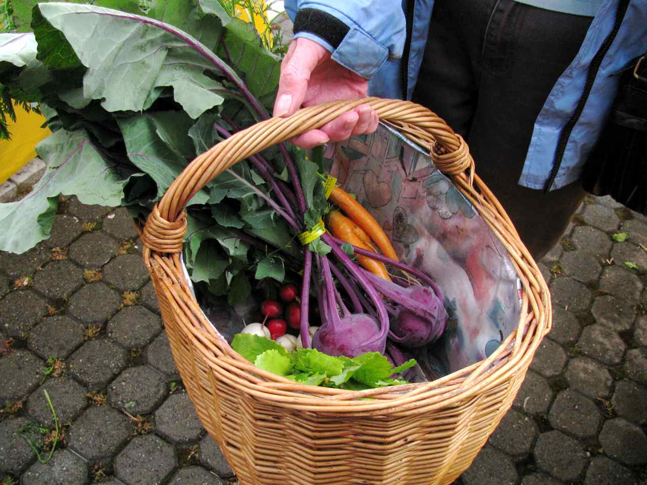 DJan-ity: Tree trimming