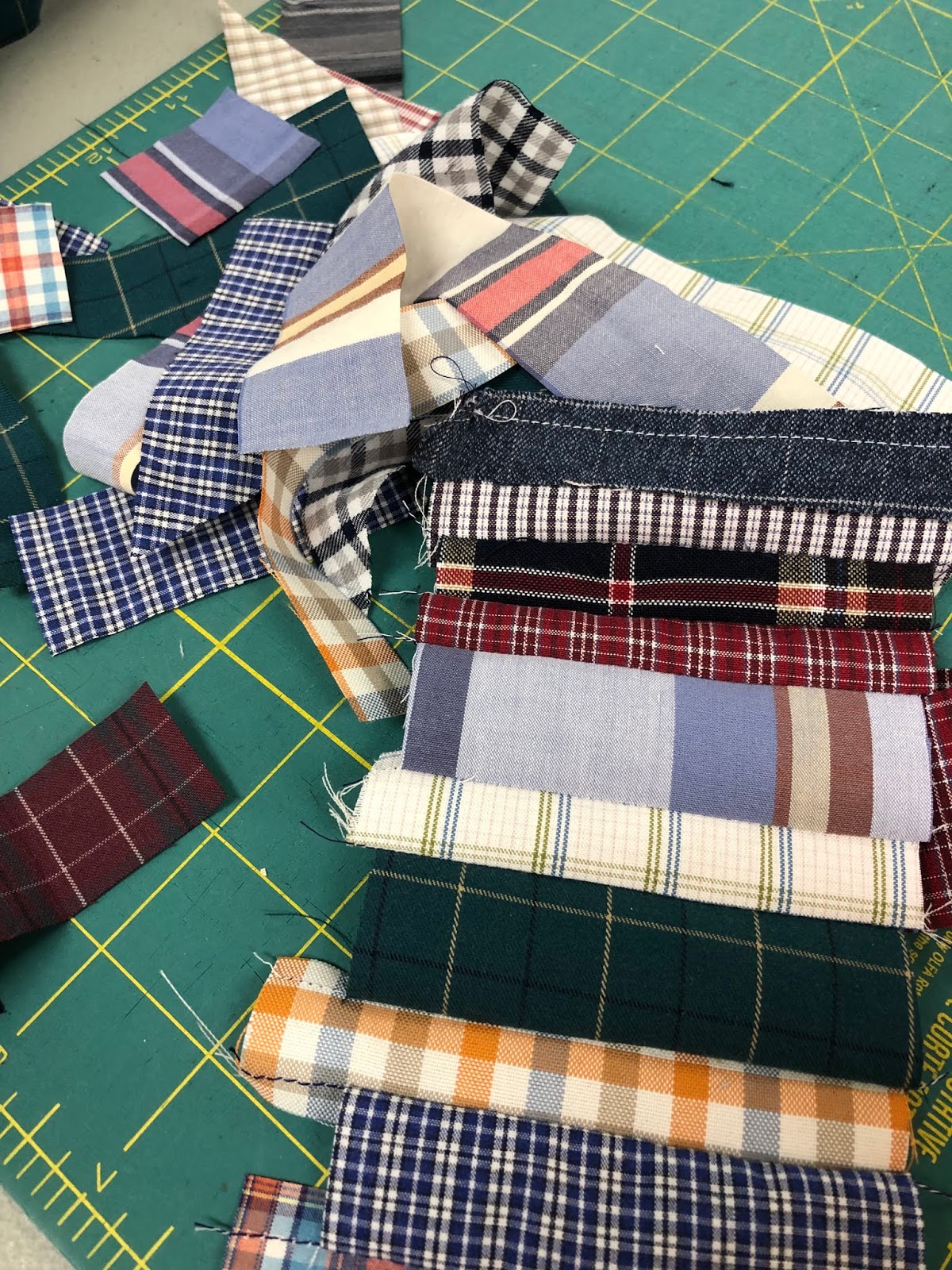 The Cozy Quilter: Sewing with Strings