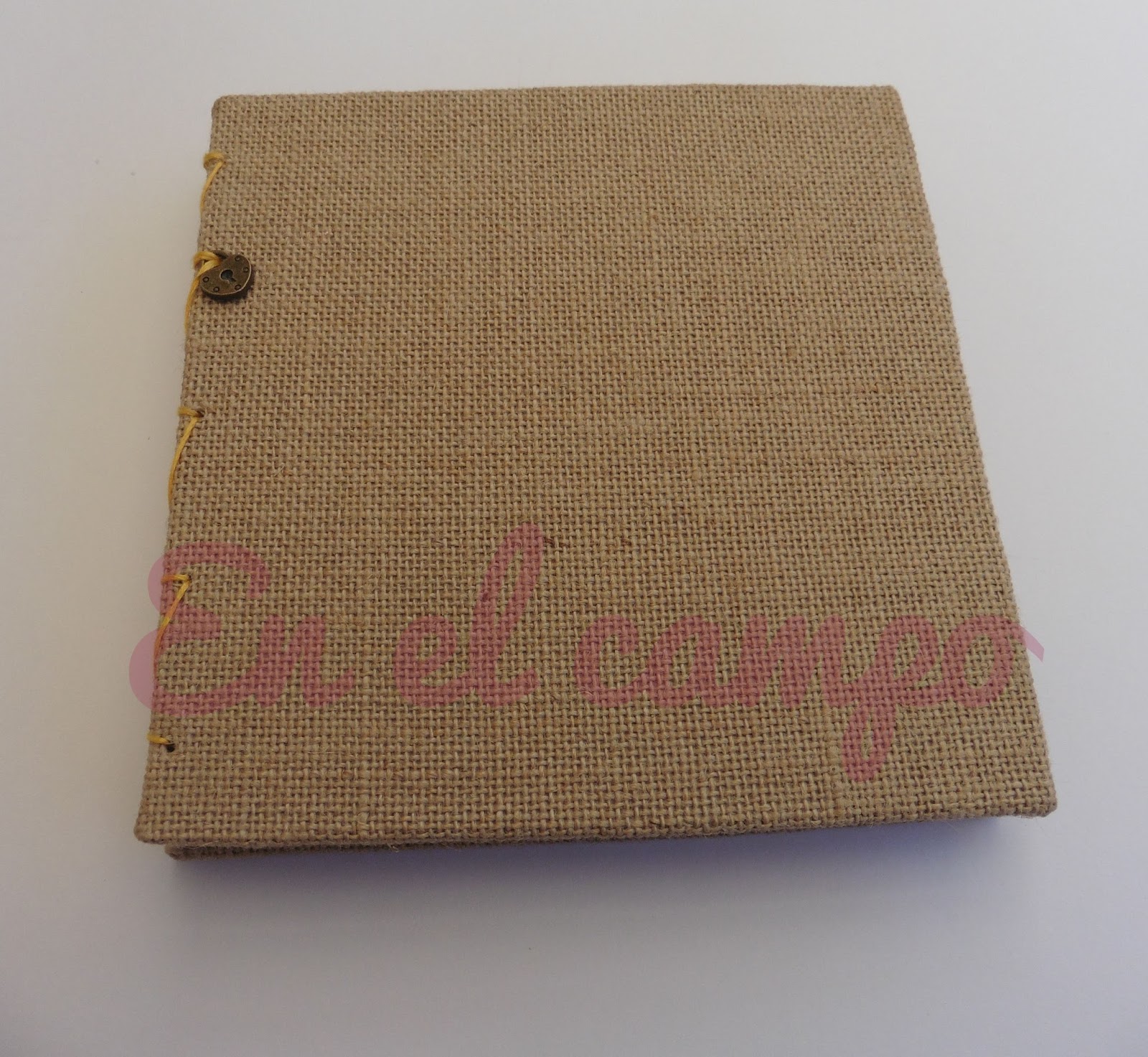 En el campo: Mini álbum con tela de arpillera