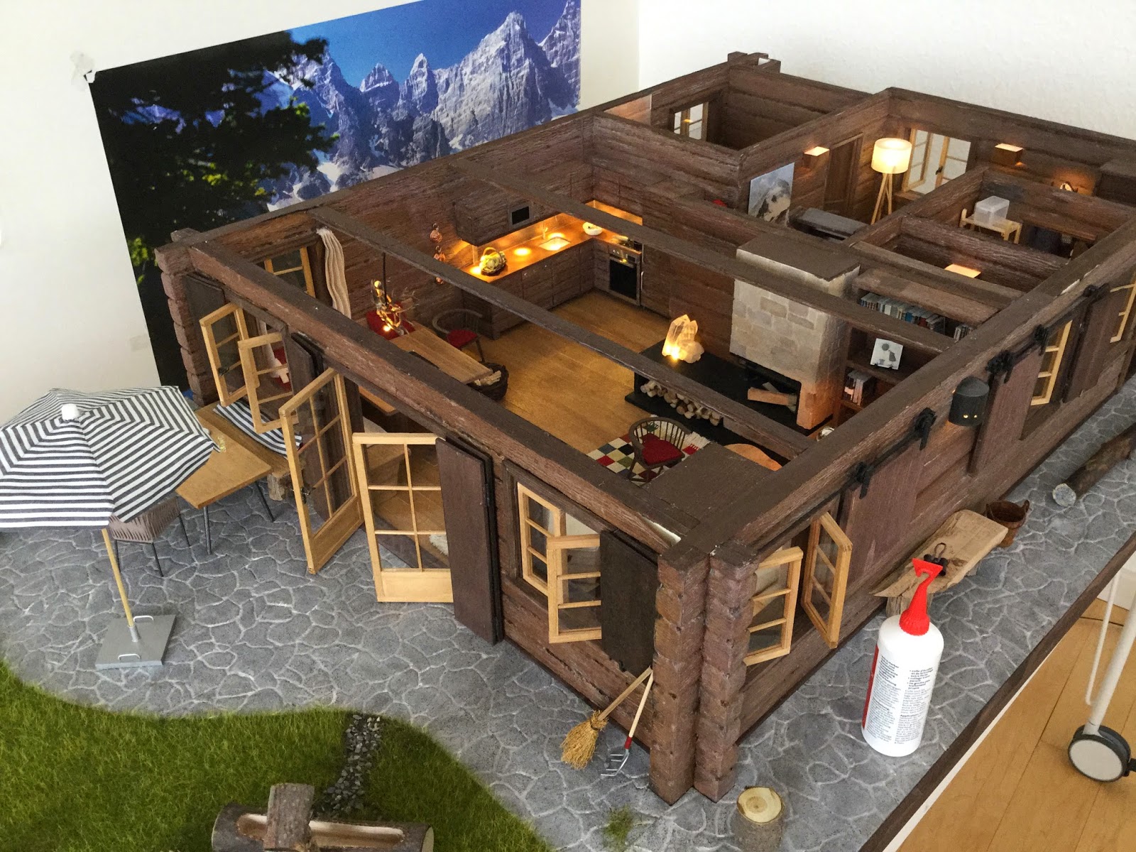 1:12 scale modern model houses: Video preparations