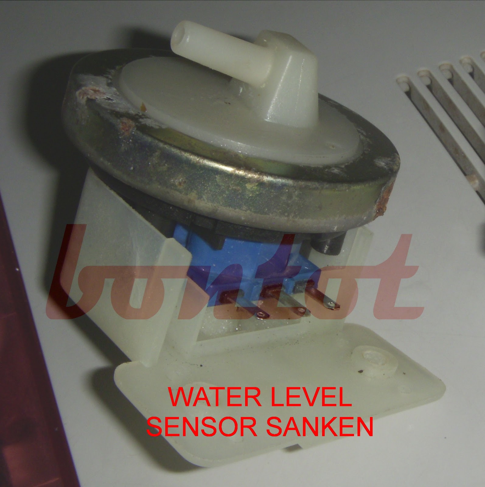 Berbagi Ilmu : Tips dan Trik Memperbaiki Atau Kanibal Level Sensor Air ...