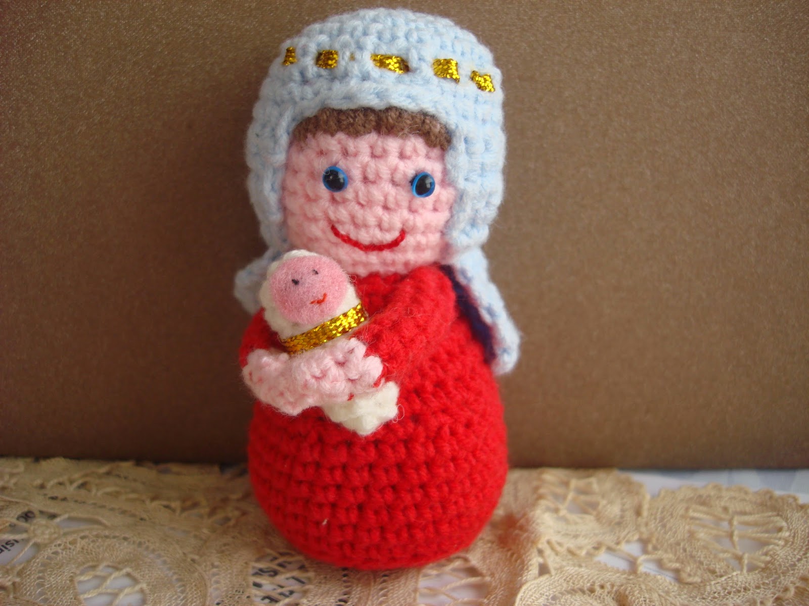 CANAL CROCHET: Virgen María y San José amigurumis, patrón libre.