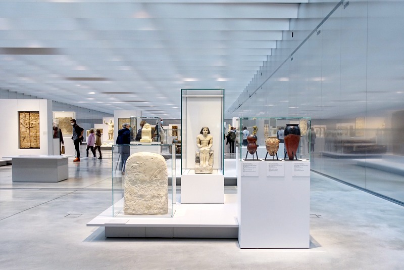 Ailleurs : La Galerie du Temps, le coeur vibrant du Musée du Louvre Lens - Paris la douce ...