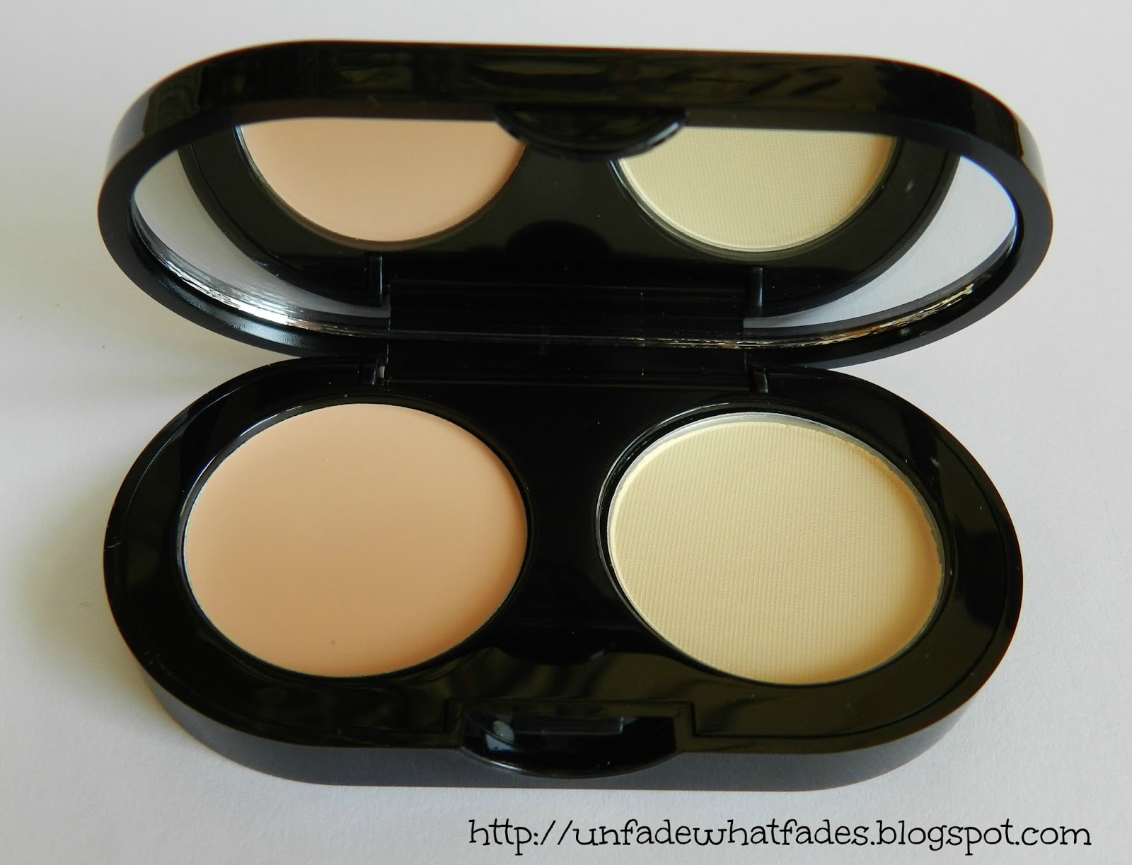 Unfade what fades: Bobbi Brown Creamy Concealer Kit in Warm Ivory/Pale ...