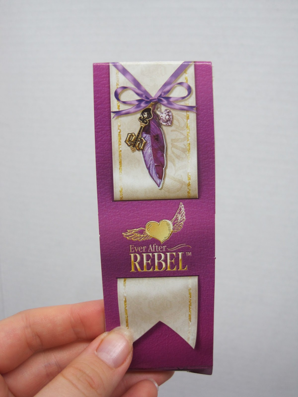 Never Grow Up: A Mom's Guide to Dolls and More: Ever After High Raven ...