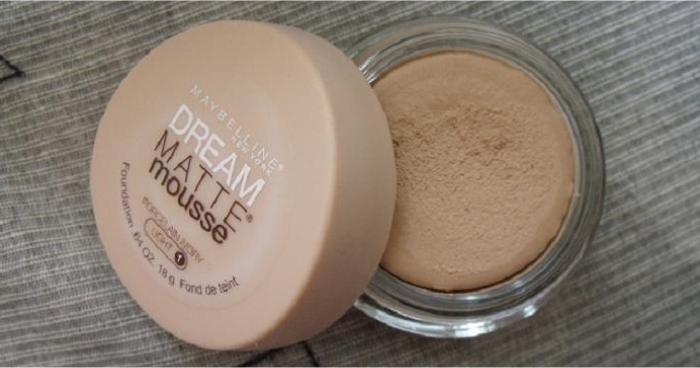 Cabelos & Tal: Resenha: Base Maybelline Dream Matte Mousse
