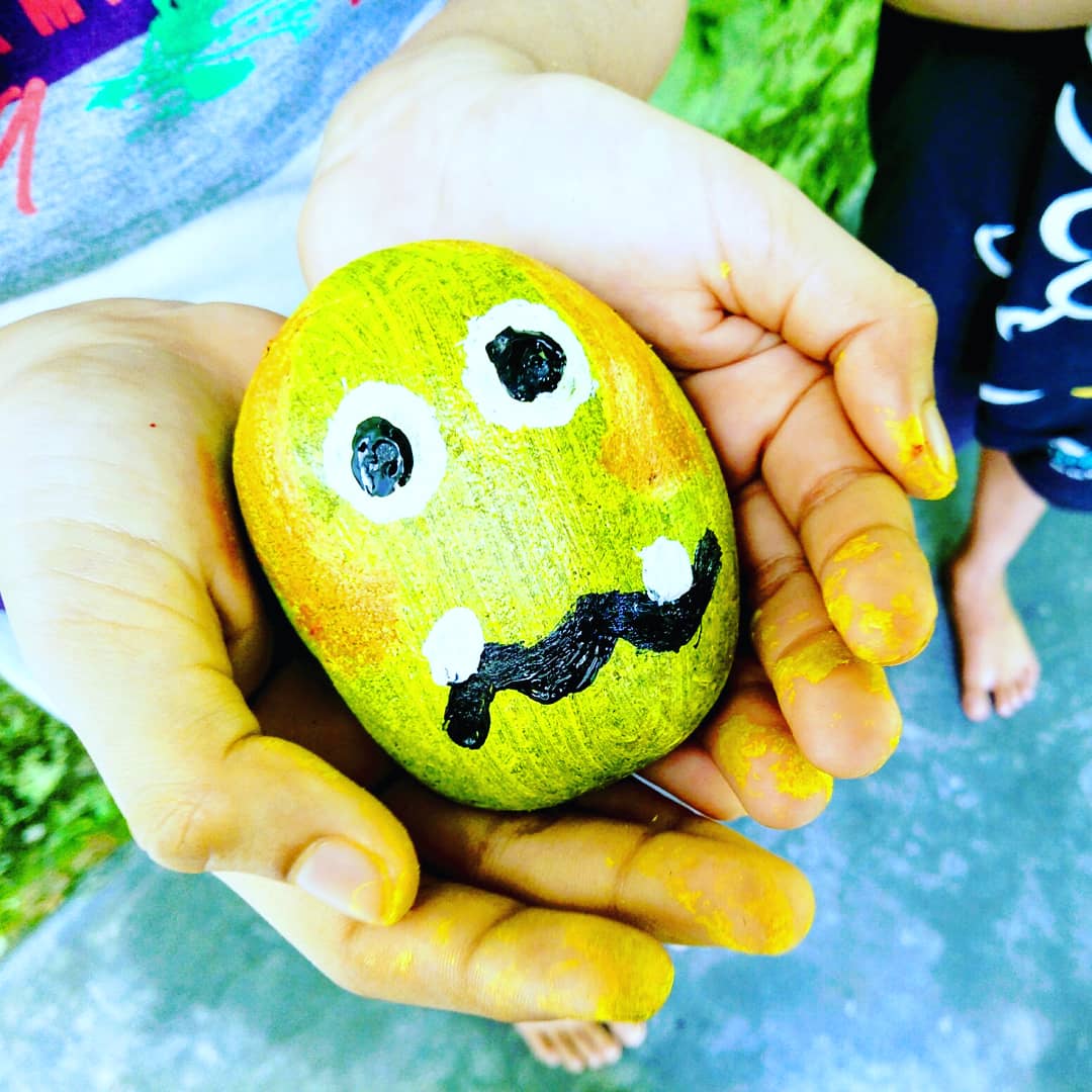 Easy stone painting for kids