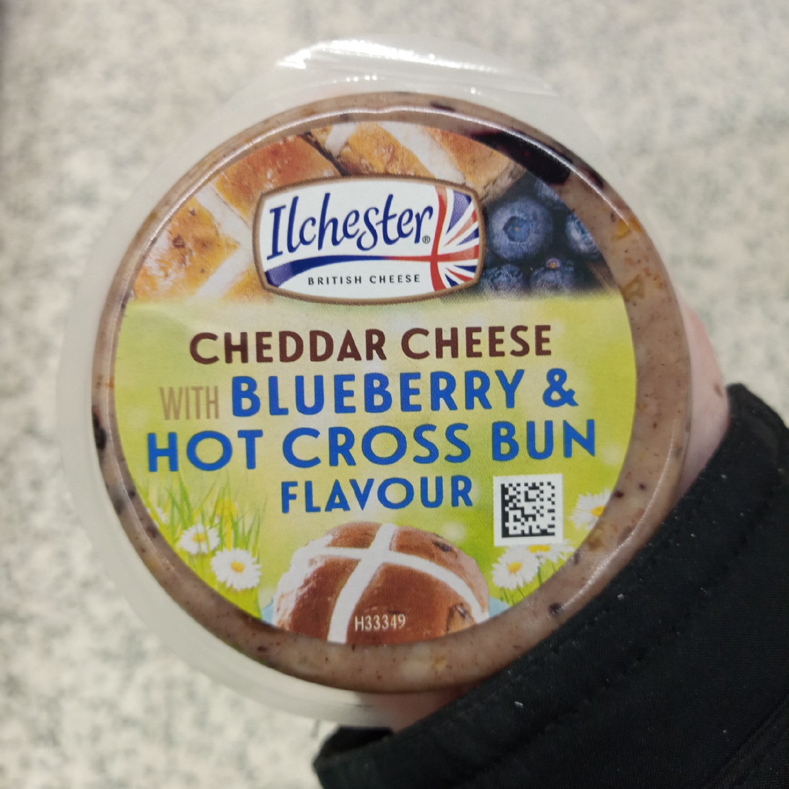 Supersupergirl's Food Reviews: Ilchester Easter-themed cheeses ...