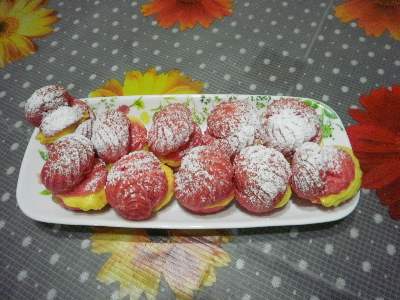 Zara ♥ Baking: PINKY CREME PUFF