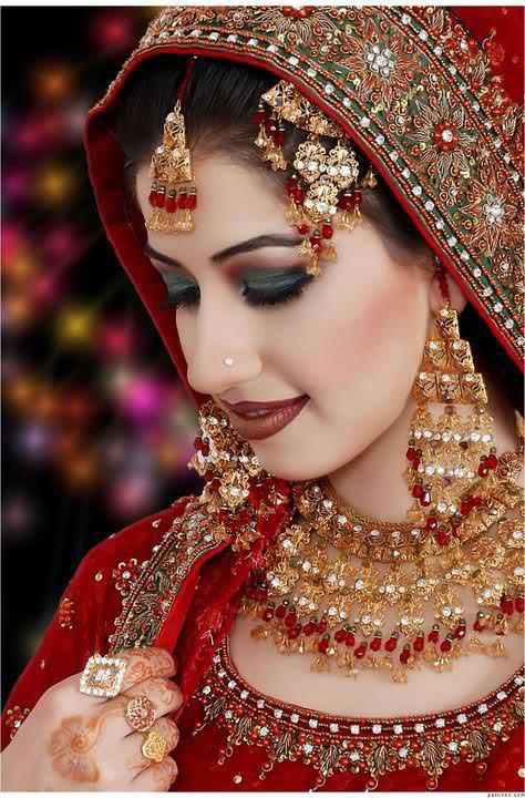 Multimedia Collection: Most Beautiful Dulhan Style