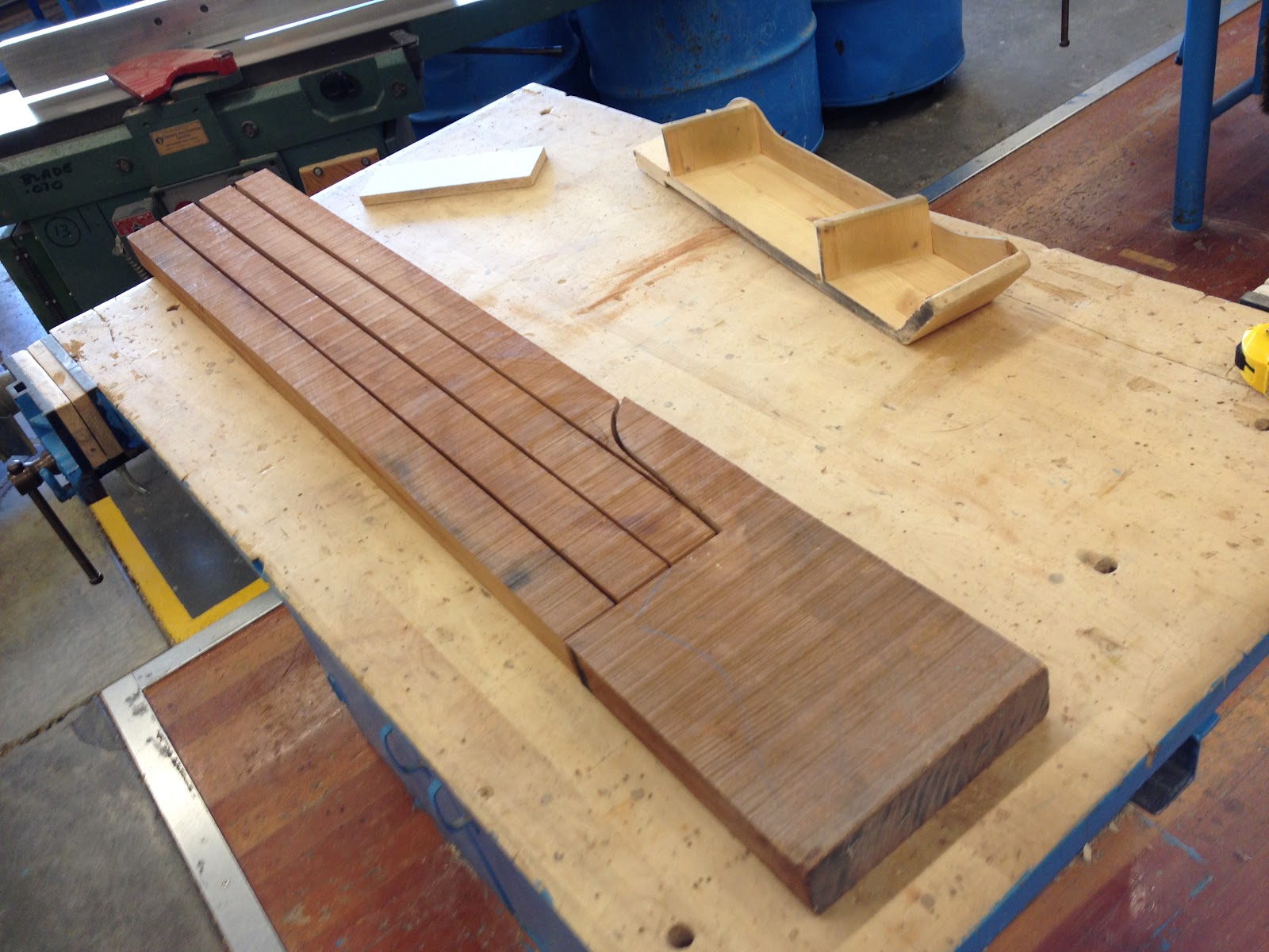 Brandon's Workbench: Building the backbone: The Stem