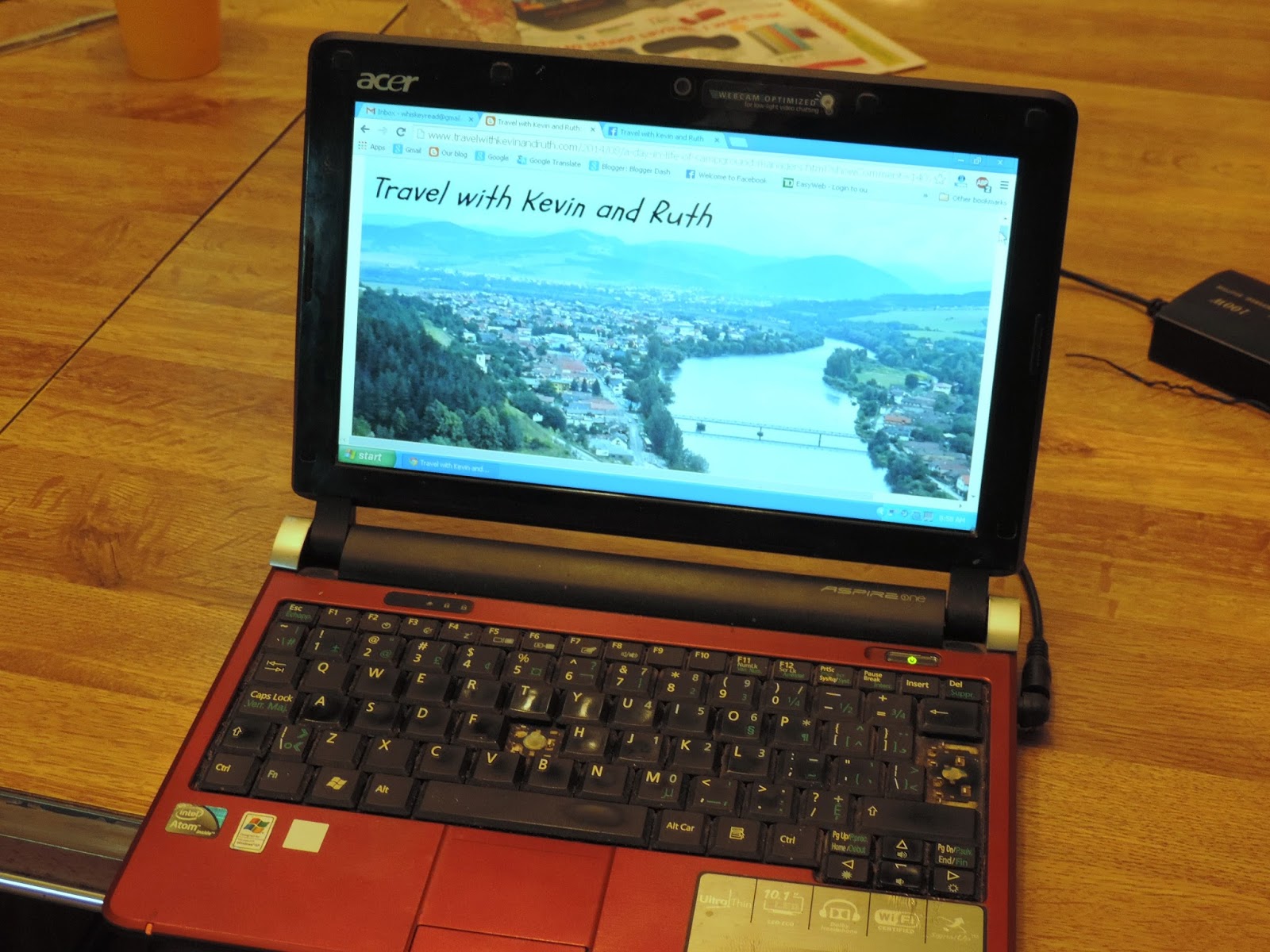 Travel with Kevin and Ruth: Our old laptops
